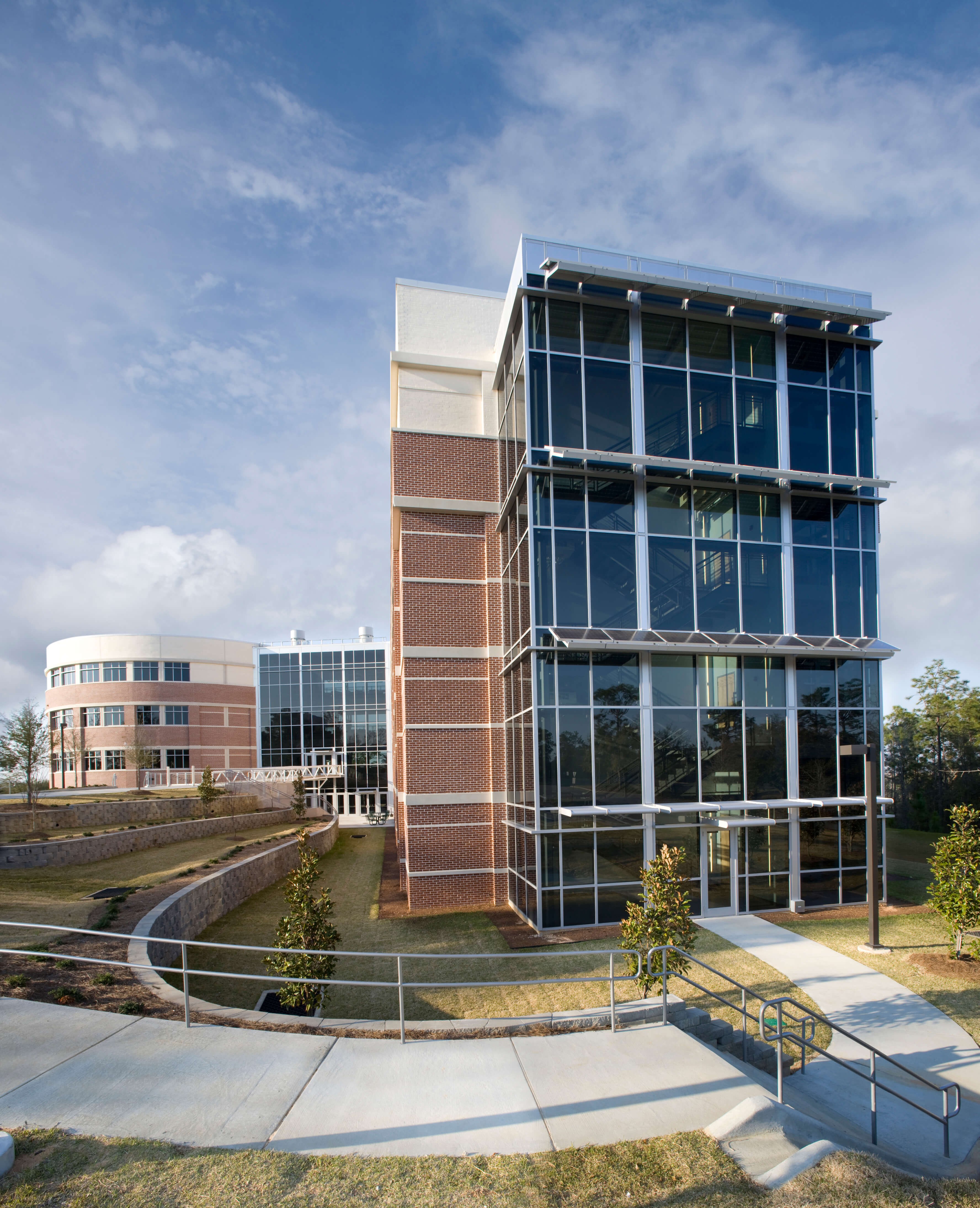 UWF Hal Marcus College of Science and Engineering | Caldwell Architects